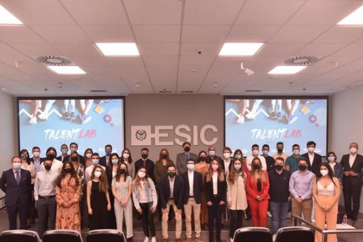 Talent Lab consigue la incorporación de jóvenes malagueños al mundo laboral | Escuela de ...